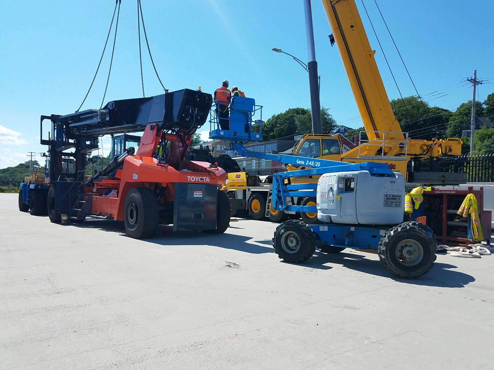 "MONSTER" Toyota THD Container Handler - WD Matthews