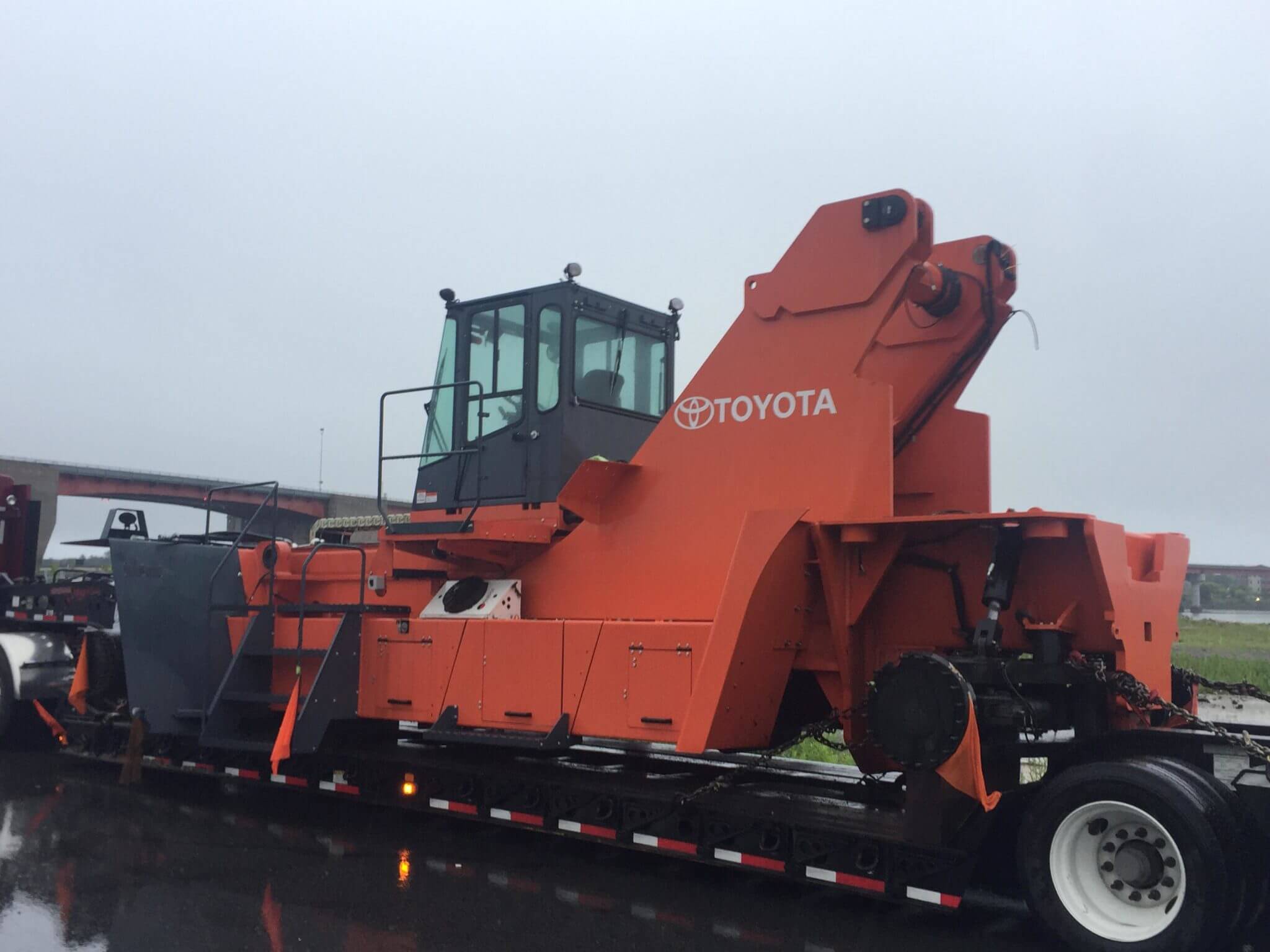 "MONSTER" Toyota THD Container Handler - WD Matthews